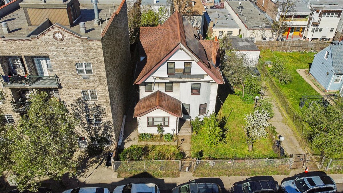1428 Doris St, Bronx, NY 10462 – 7bd 1ba, 2,693 sqft – $ 1,200,000 ...